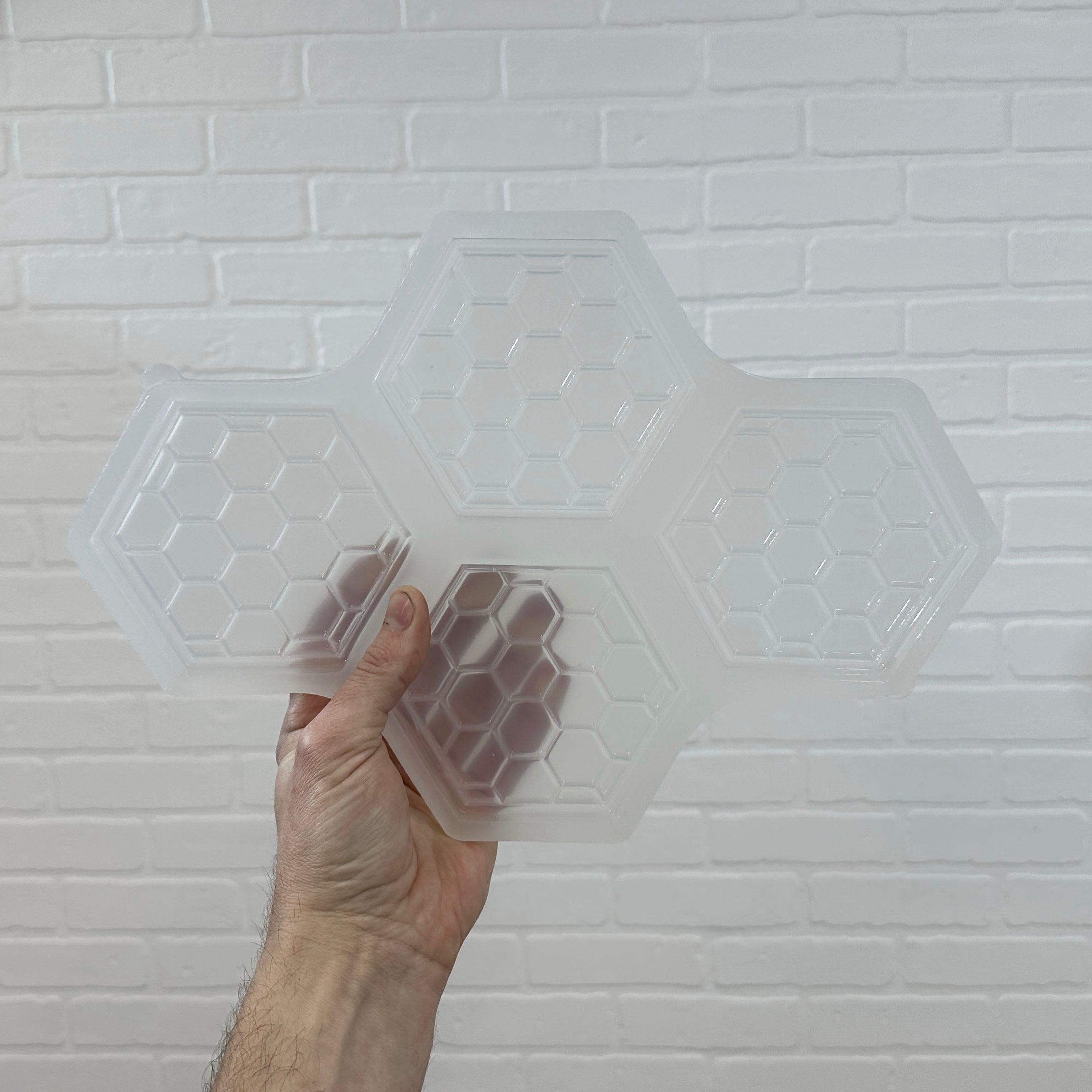 4.6x4.0x0.5" Honeycomb Hexagon Textured 4 Coaster Silicone Mold ...