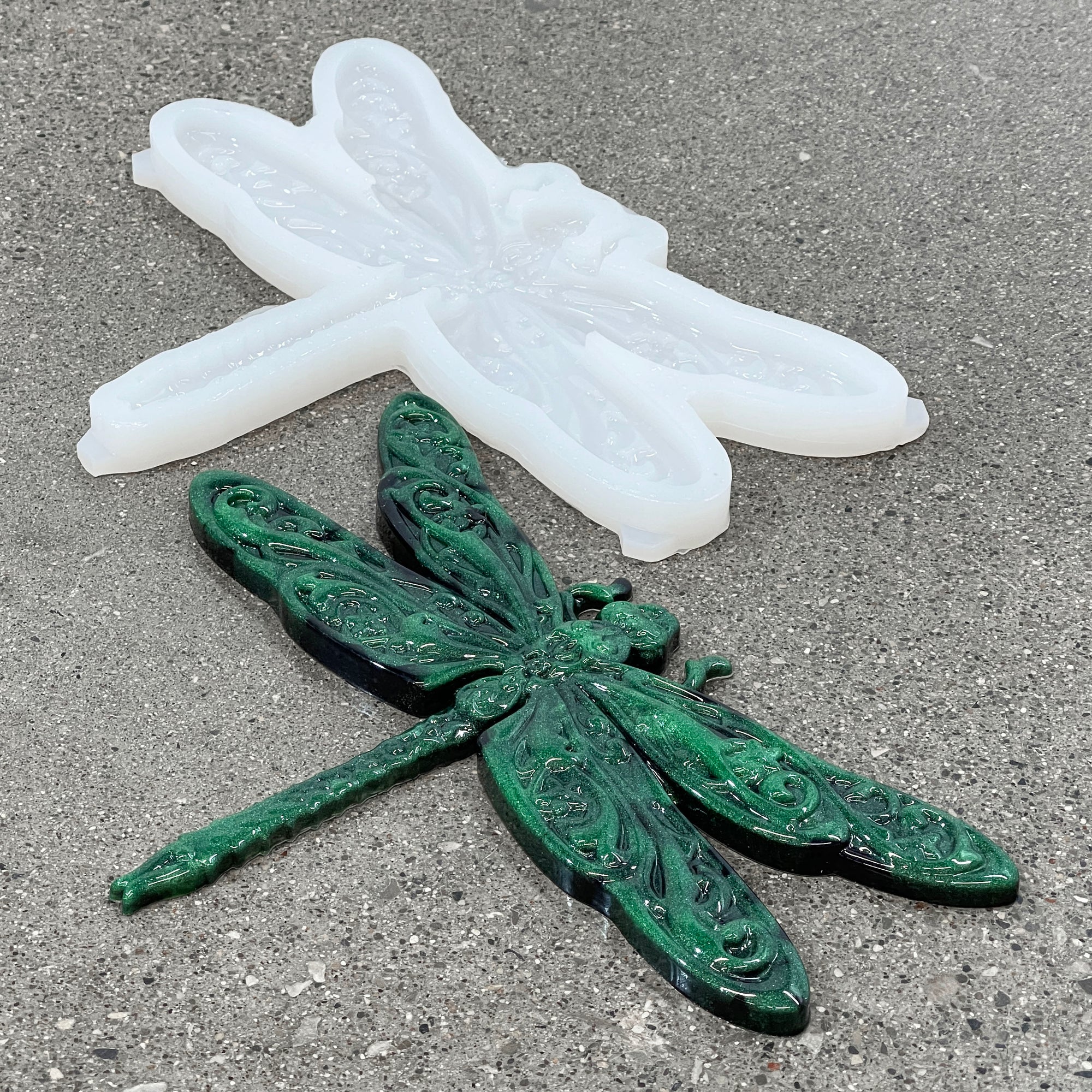 10.2x7.0x0.6" Dragonfly Relief 1 Silicone Mold – Crafted Elements