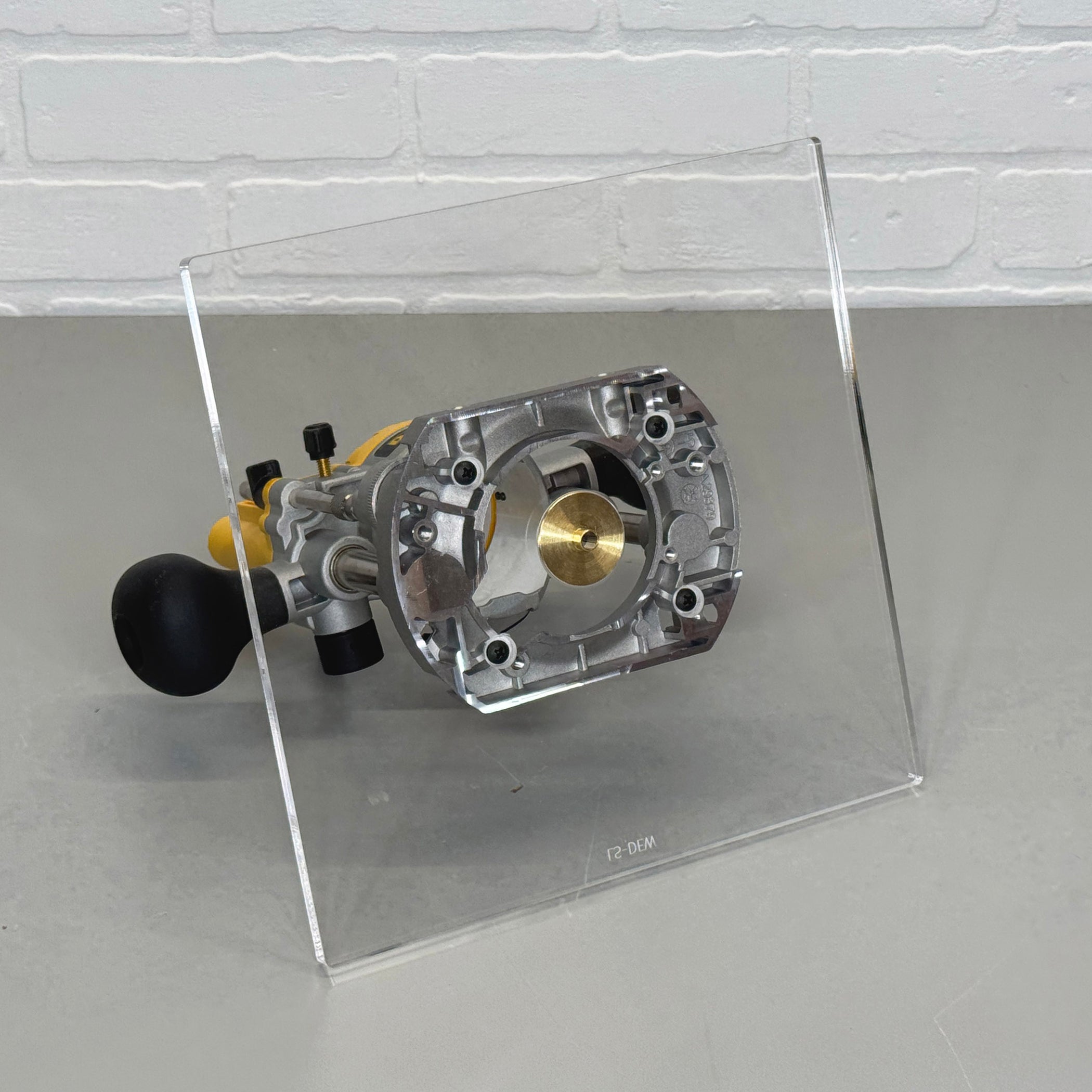 Dewalt DNP612 Plunge (DWP611/DCW600B) 10" Square Large Router Base ...