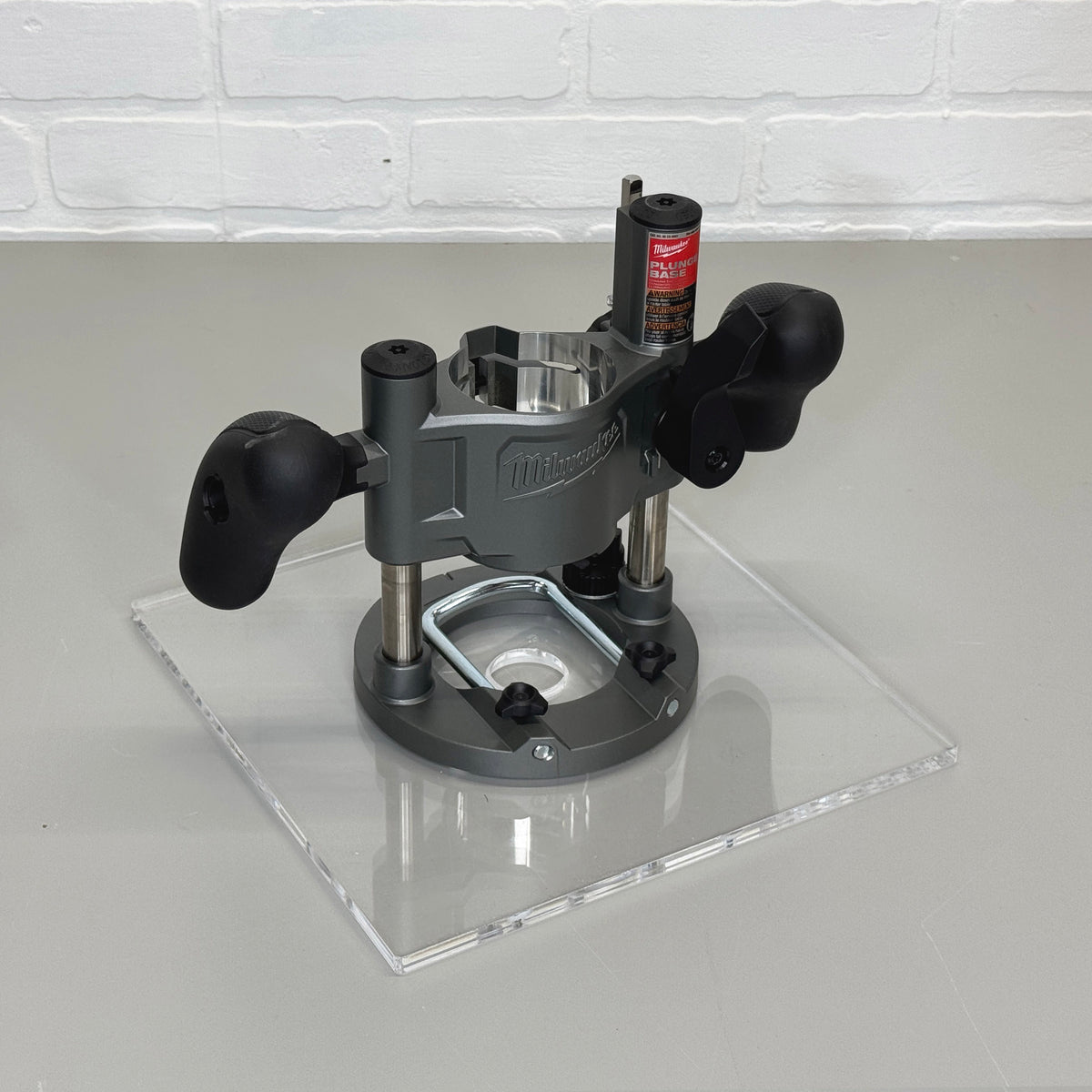 Milwaukee M18 Fuel (2723-20/48-10-5601) Plunge 10" Square Large Router ...