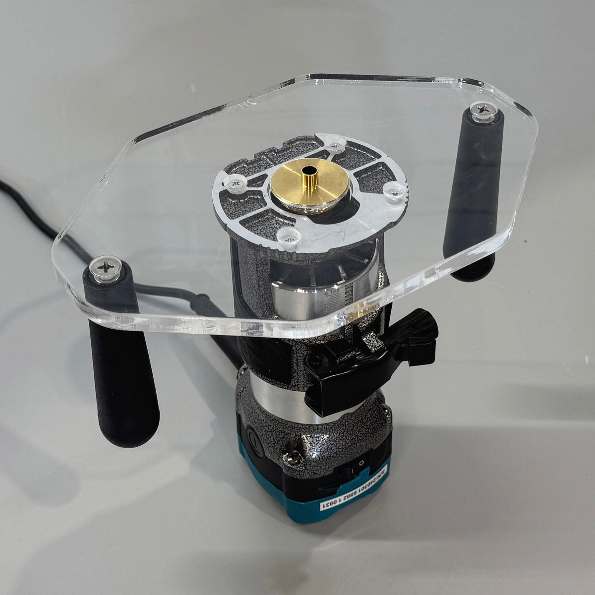 Vevor (0700C) Palm/Trim Router Base Plate - Two Handle — Crafted Elements