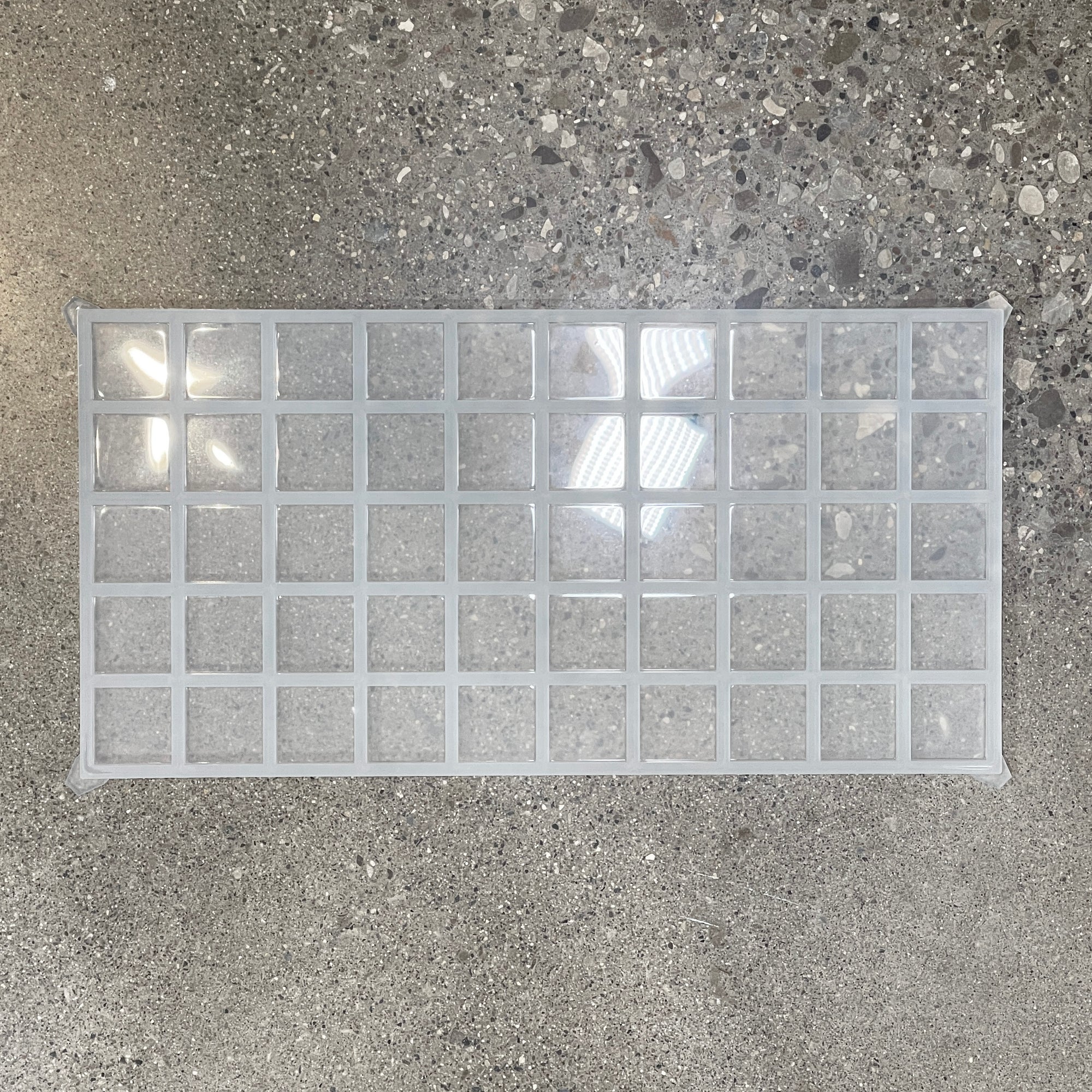 1.5x1.5x0.25" Square Mosaic Tile Silicone Mold - 50 Squares x 1/4" Dee ...