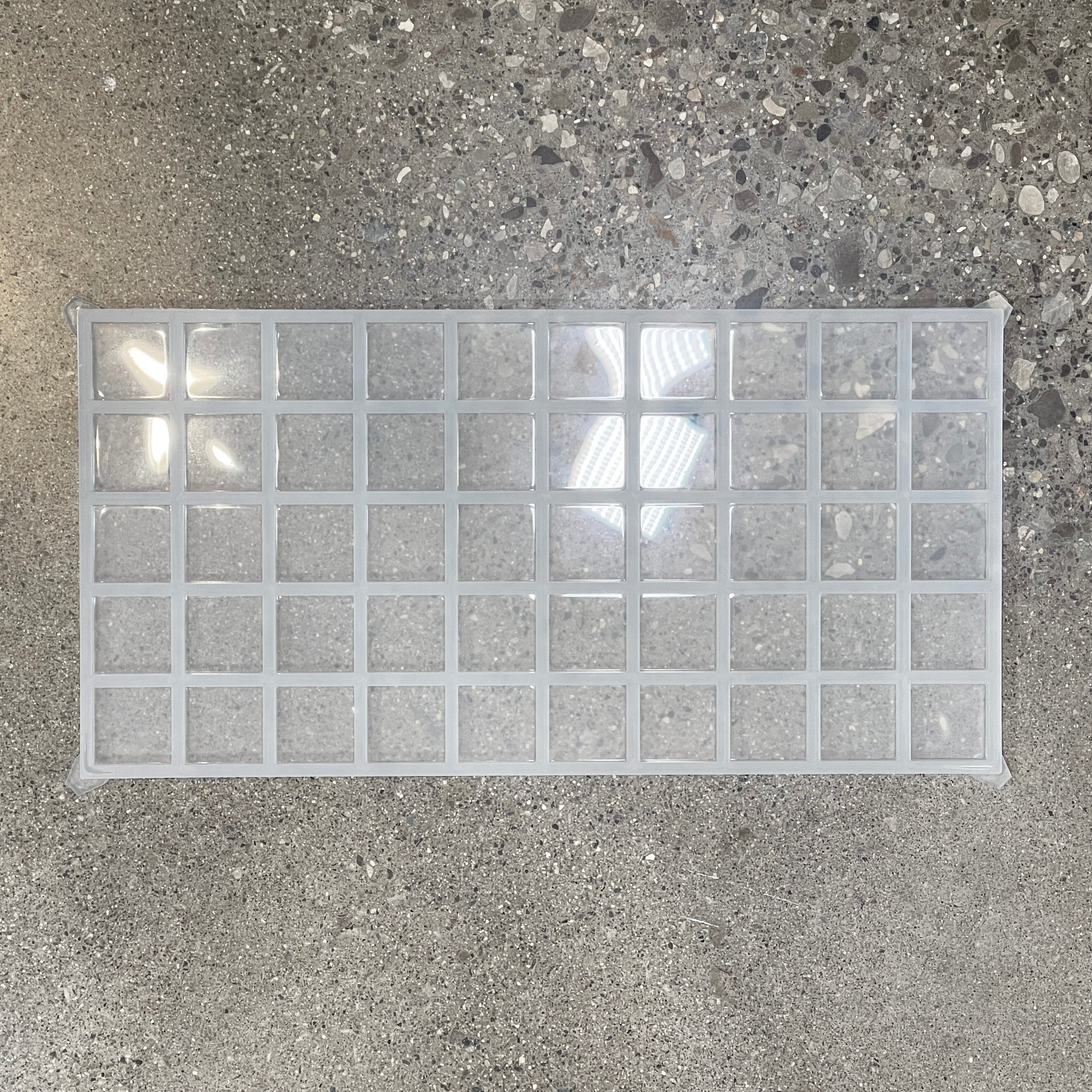 1.5x1.5x0.25" Square Mosaic Tile Silicone Mold - 50 Squares x 1/4" Dee ...