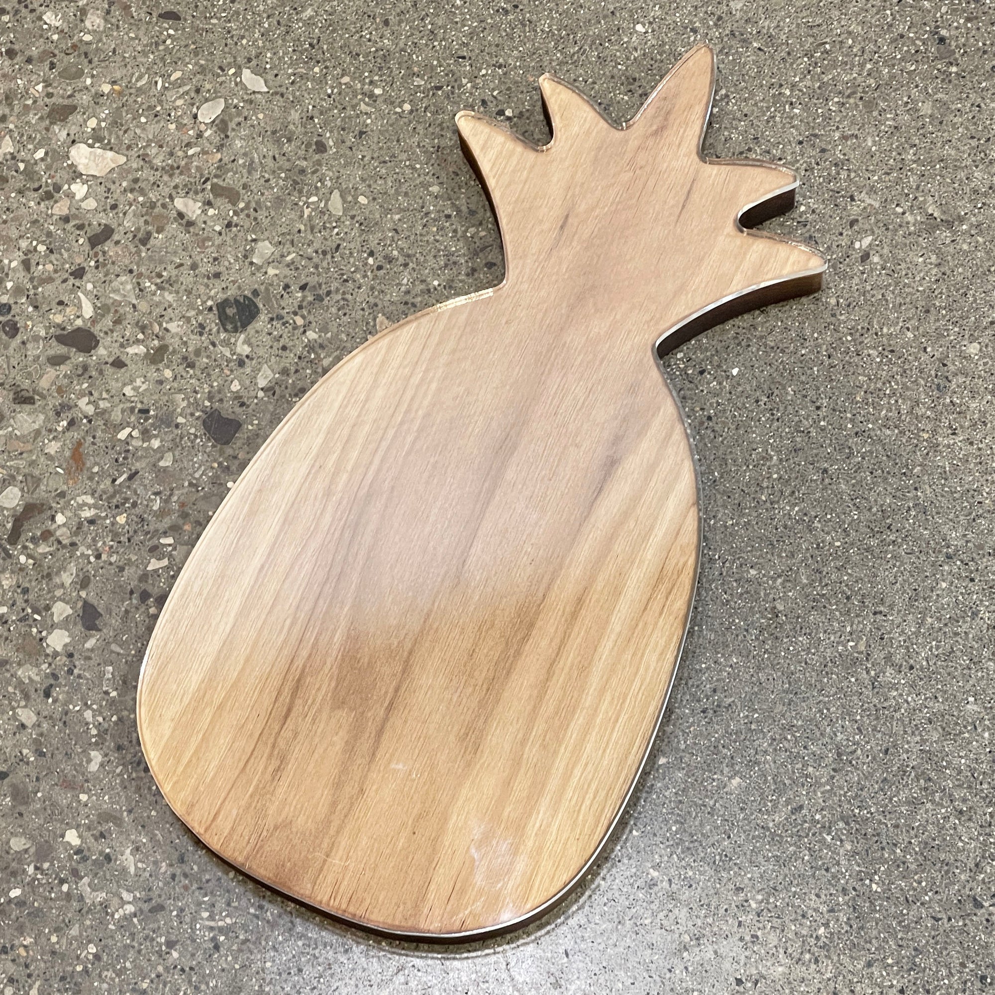 15.75x8" Pineapple Shaped Serving Board Acrylic Router Template ...