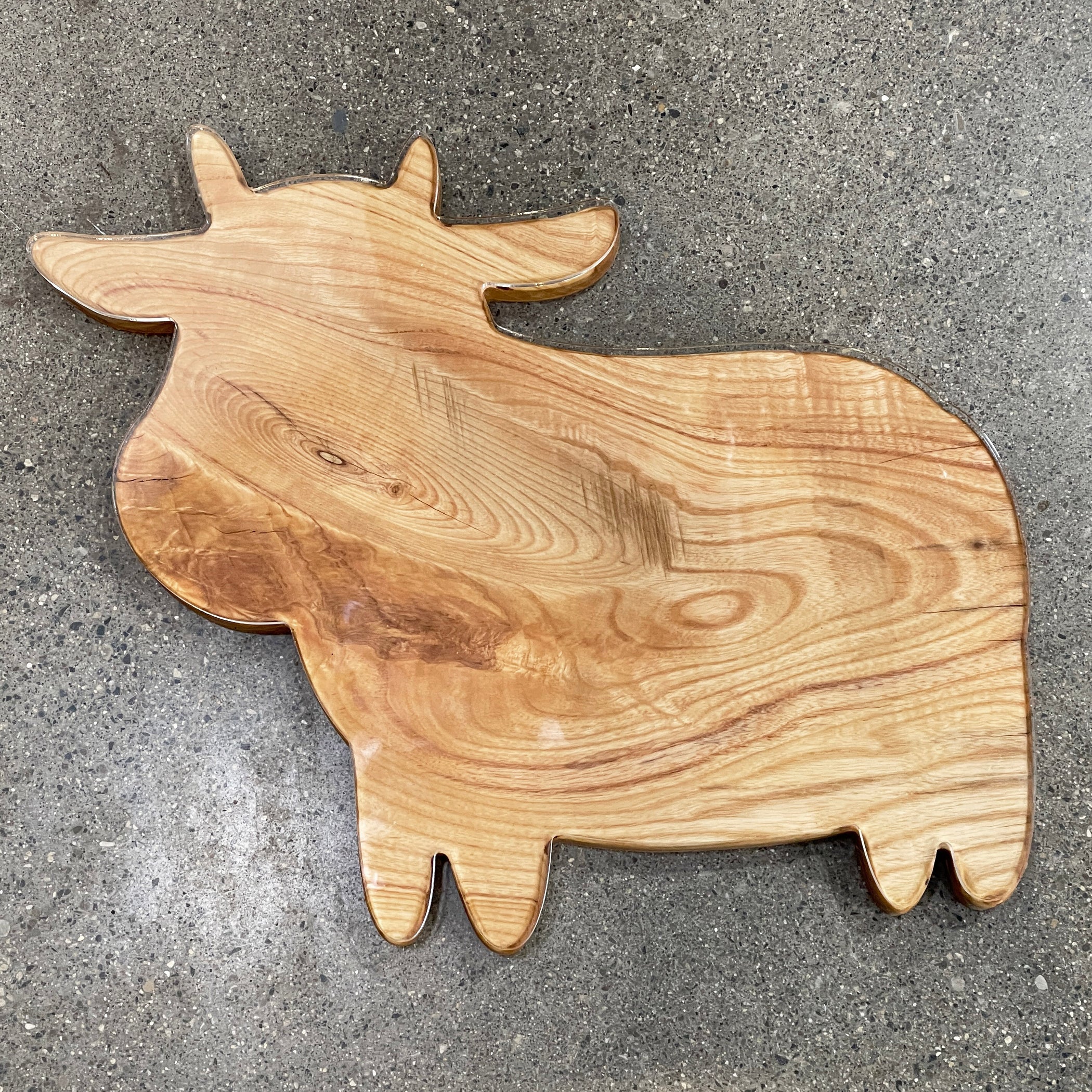 15.9x13.5" Cow Shaped Serving Board Acrylic Router Template — Crafted ...